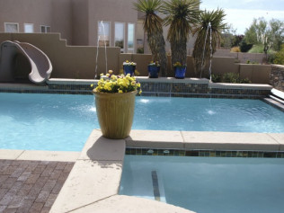 Residential Pools & Spas: New Mexico Pools and Spas, Inc